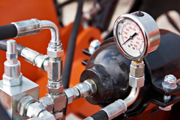 How Contaminated Hydraulic Fluid Takes Down Whole Systems - Global ...